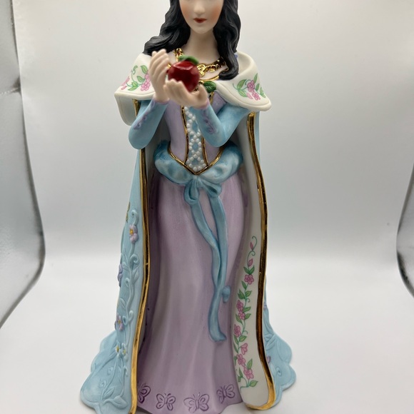 Lenox | Art | Lenox Snow White Fine Porcelain Sculpture Figurine The ...